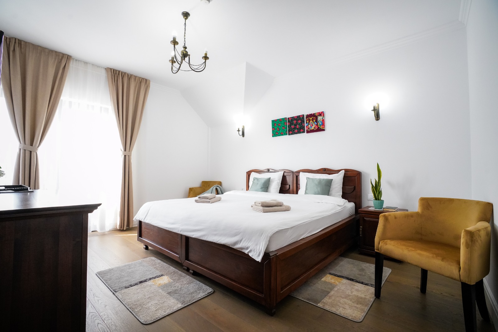 Camera King - Hotel Yara